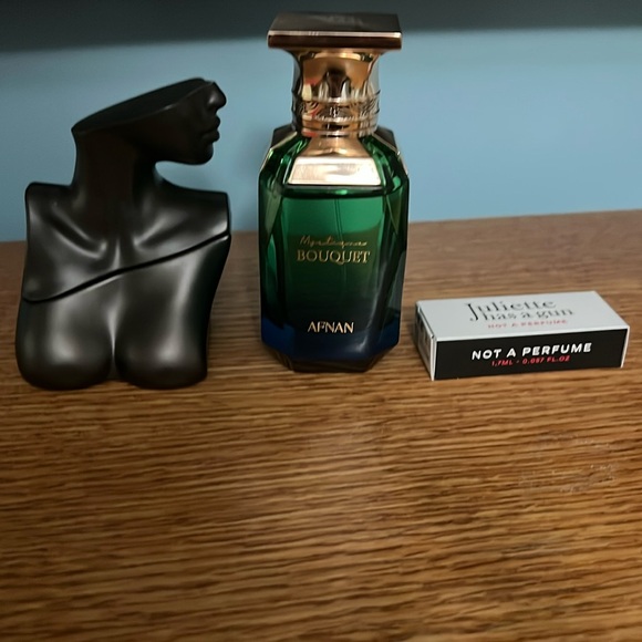 Other | Eilish 2afnan Mystique Bouquetjuliette Has A Gun Not A Perfume ...